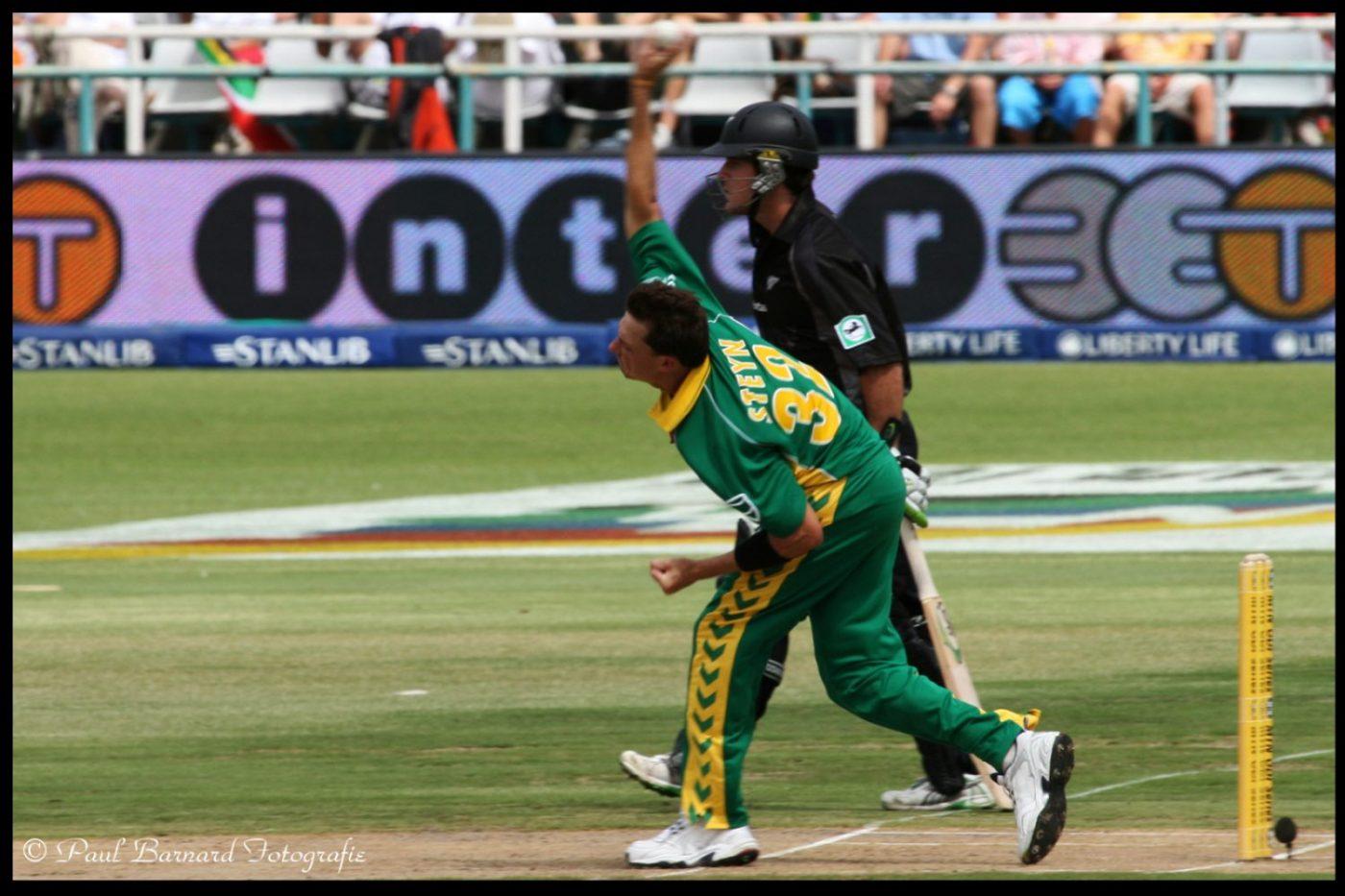 Dale Steyn: Back with a bang as Australia falter – Khiladi Sports